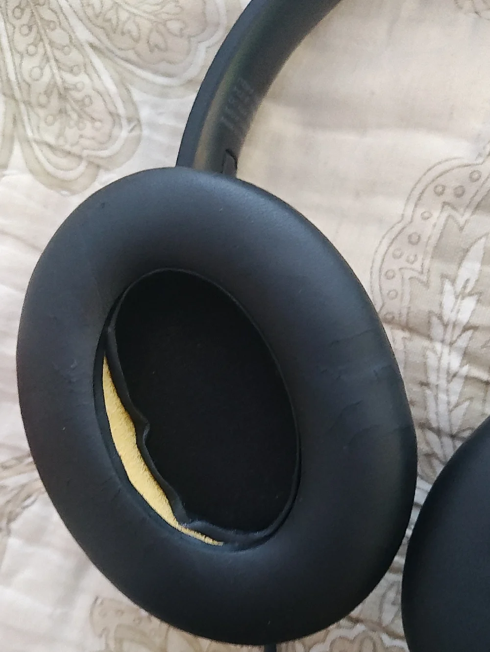 Altec Lansing | Other | Altec Lansing Comfortq Anc Wireless Bluetooth ...